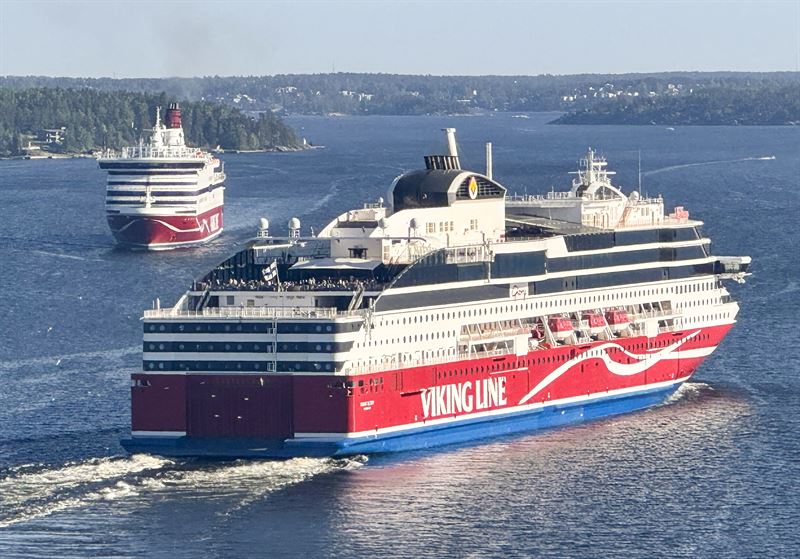The entire journey, from start to finish, to Tallinn or Stockholm ...