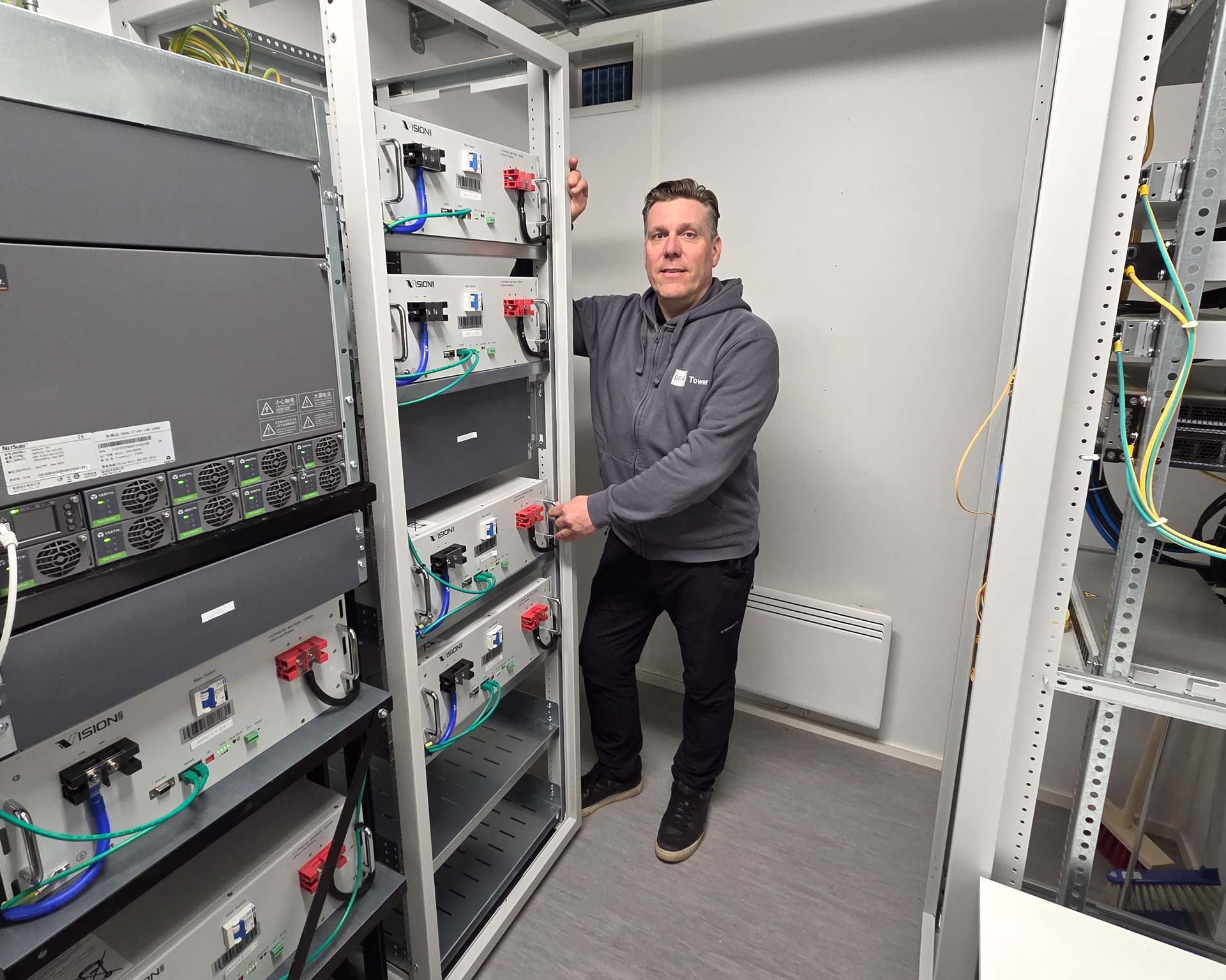 DNA Tower becomes world's first tower company to offer battery capacity ...