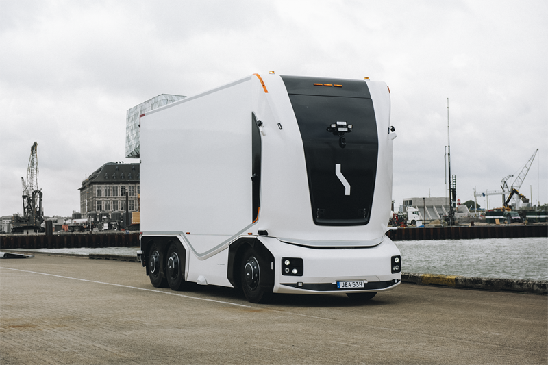 Einride operates first ever fully autonomous heavy-duty truck on a ...