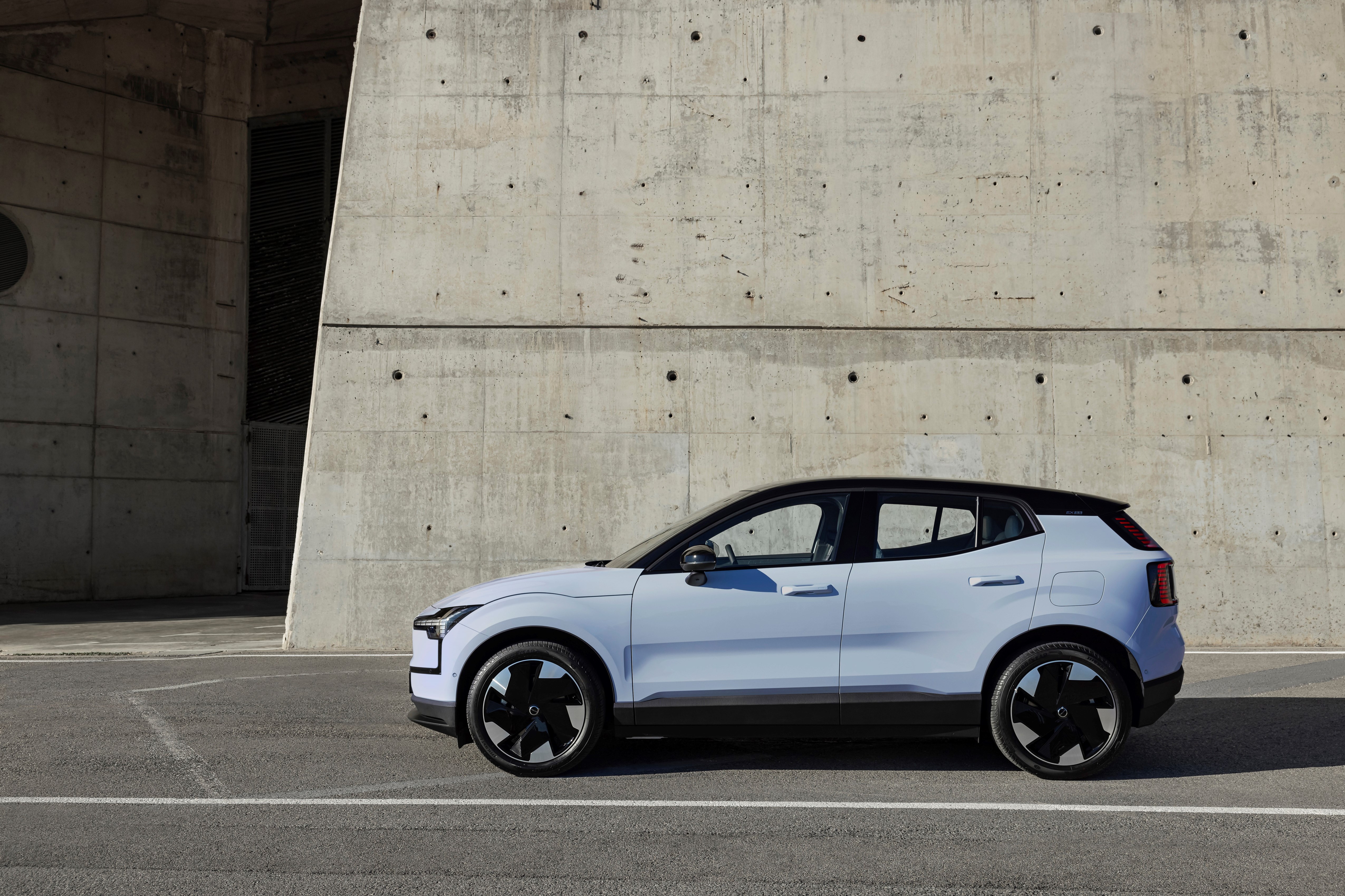 Volvo EX30 Cloud Blue Exterior - Volvo Cars Global