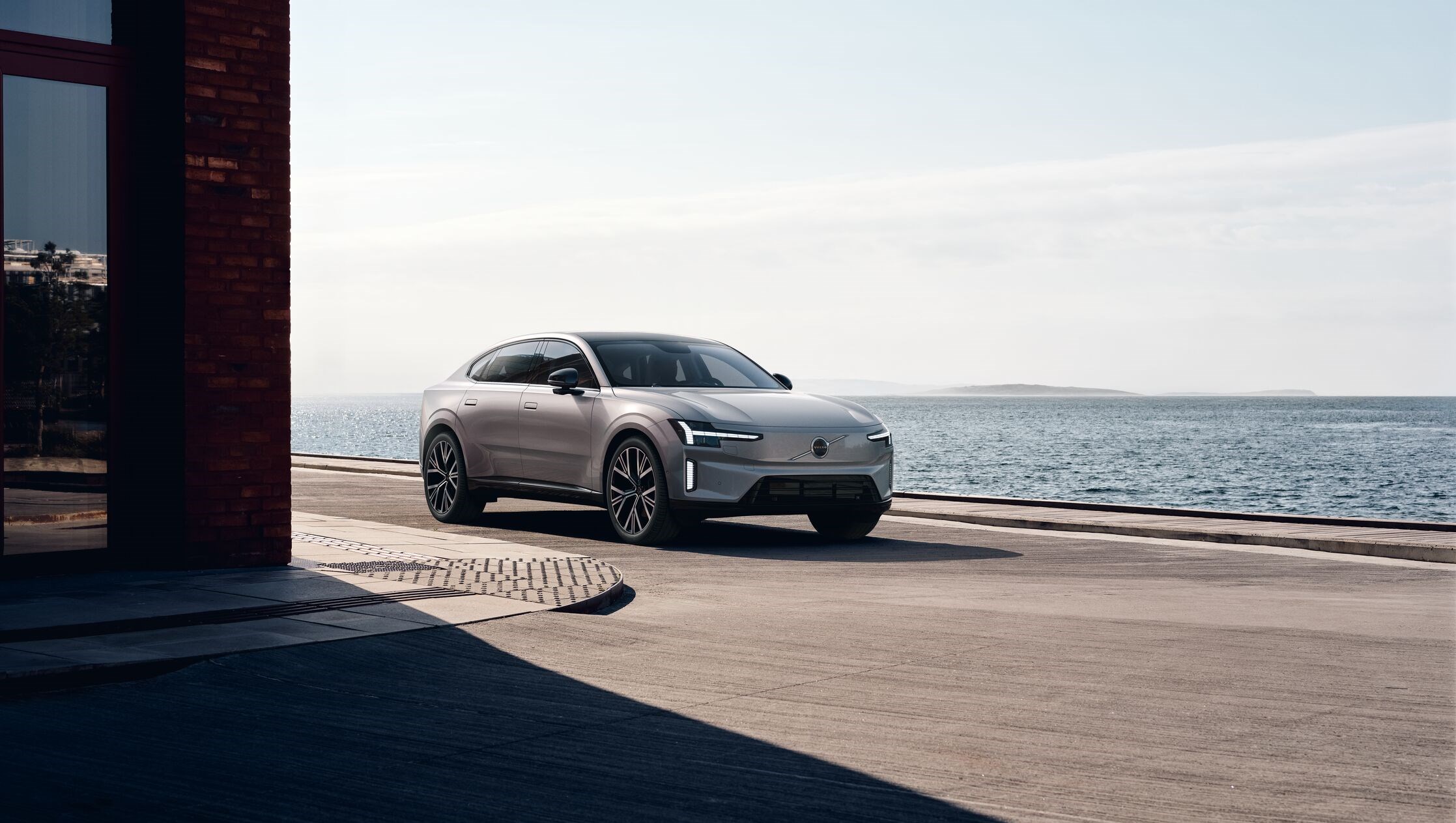 Volvo Cars reports November sales | Volvo Cars Media Intl