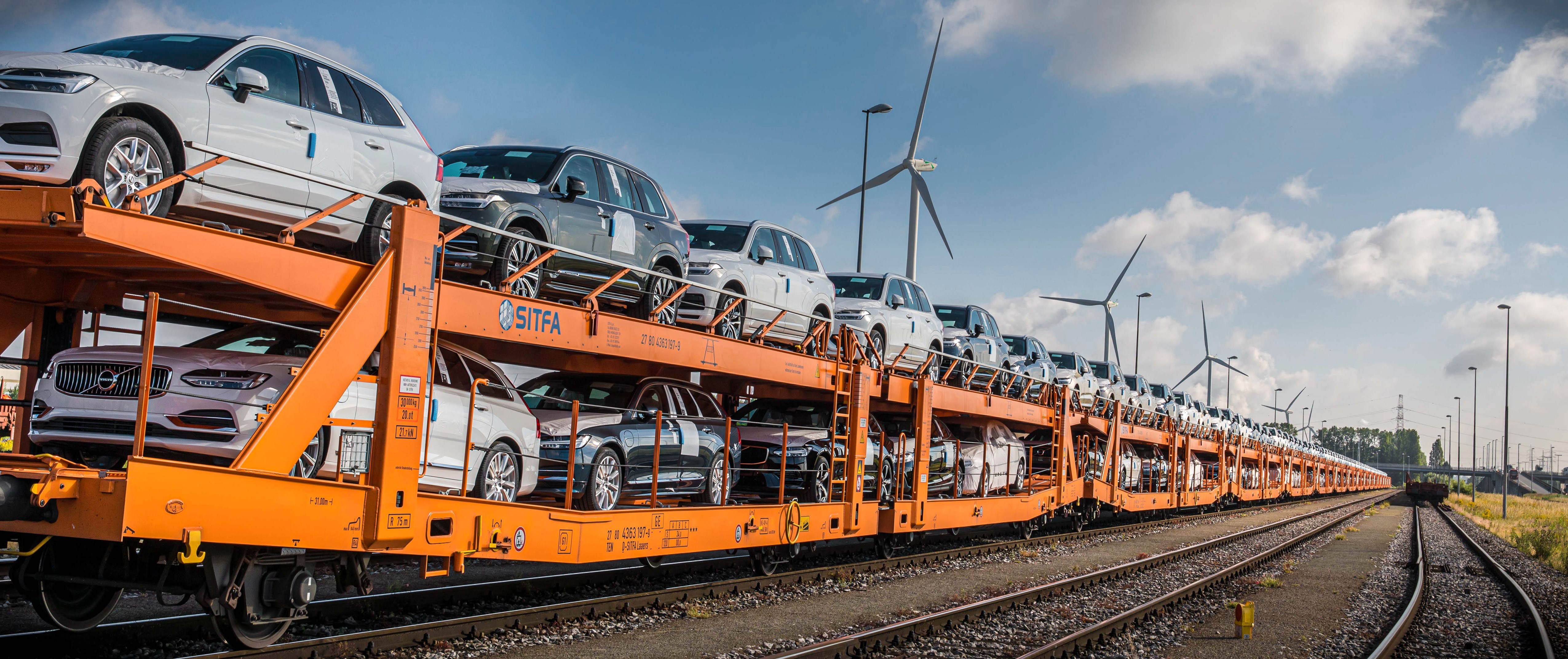 Trucks-to-trains swap significantly cuts emissions in Volvo Cars ...