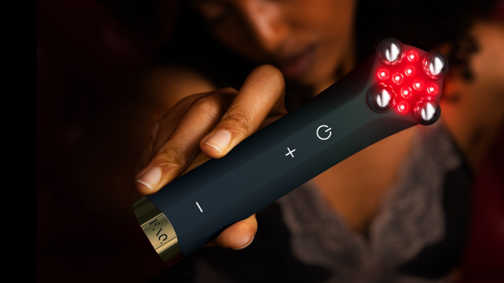 FAQ 402 Product Intro PPT LED - FAQ™ Swiss