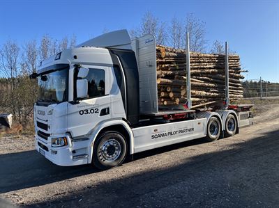 Horse Powertrain supplies range-extender for Scania electric timber ...