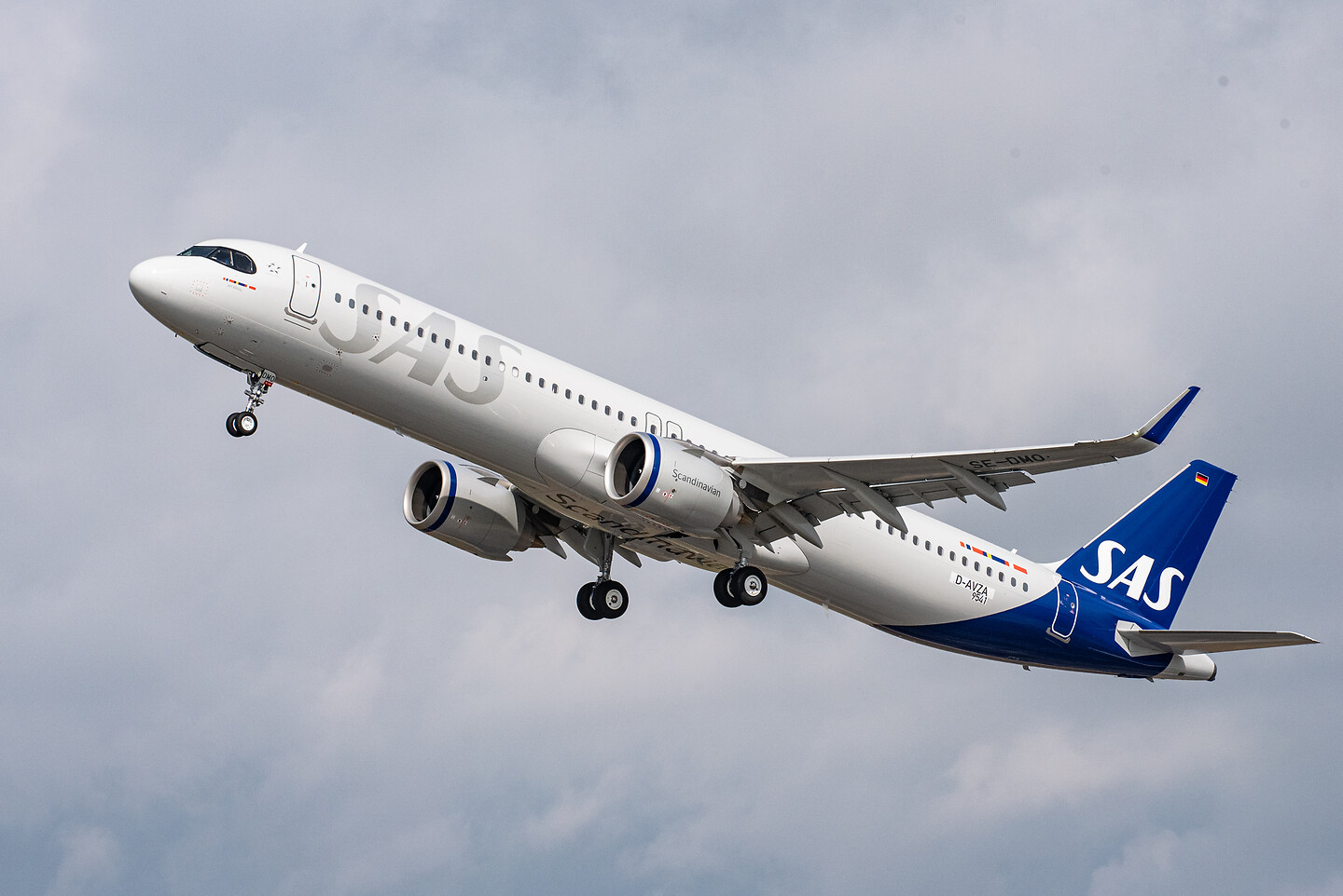 Msn9541 a321neo sas scandinavian airlines f1 Airbus
