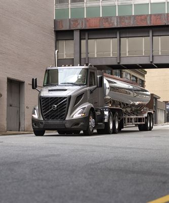 Volvo Trucks unveils the all-new Volvo VNR in North America - Volvo Trucks