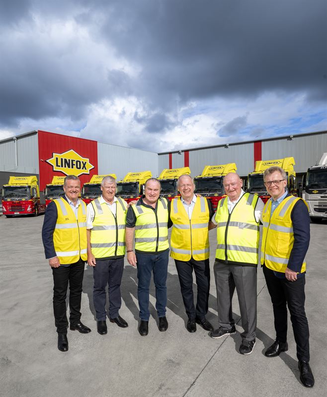 Linfox and Volvo Trucks - Volvo Trucks