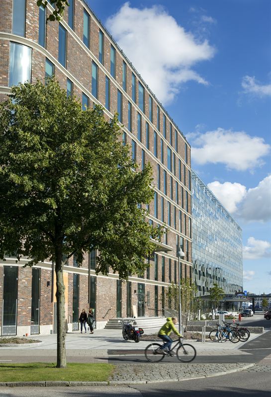 Piren2-5076 - Platzer Fastigheter Holding AB (publ)