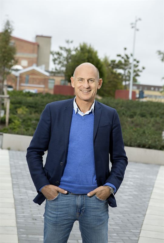 PG-2827 - Platzer Fastigheter Holding AB (publ)