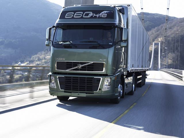 Volvo lanserar världens starkaste lastbil - AB Volvo